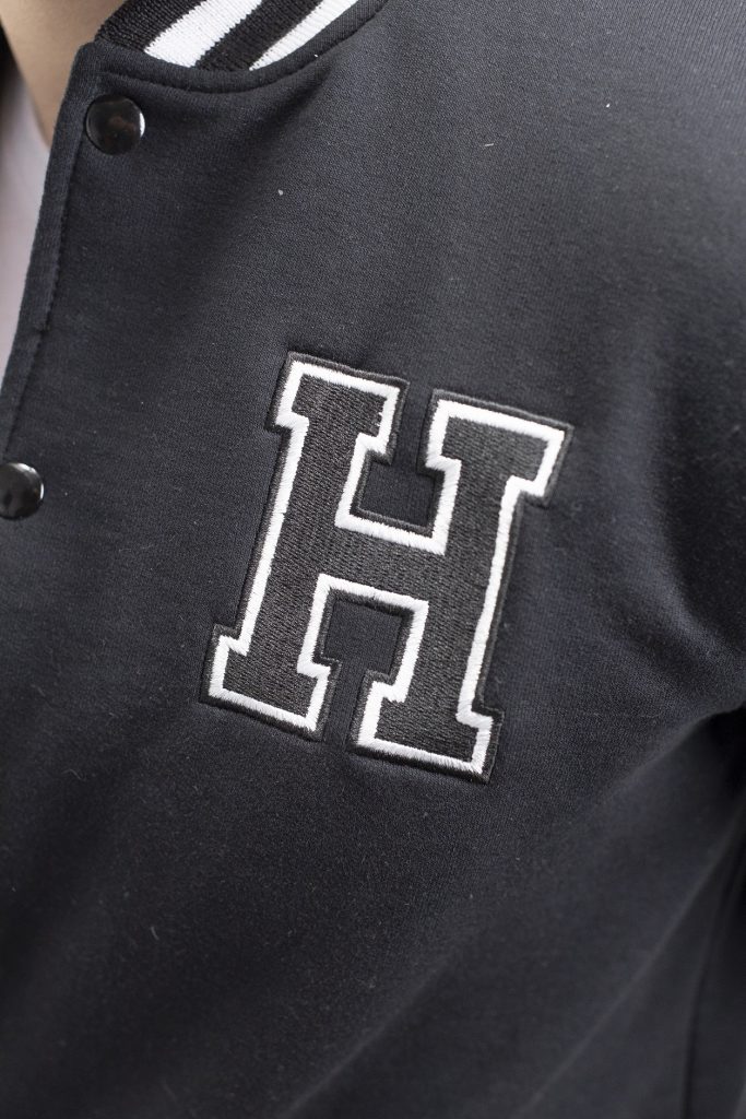 Jacket Varsity H | Hombre – Ara Macao